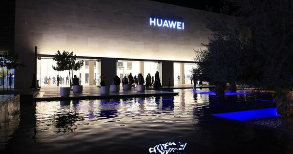 Huawei launches largest overseas store in Riyadh