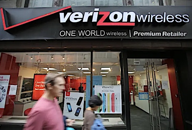 Verizon to slash 15,000 jobs in largest layoff under new CEO