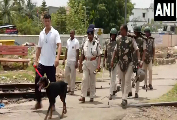 Odisha: RPF carries out flag march, security inspection at Bhubaneswar railway station in wake ...