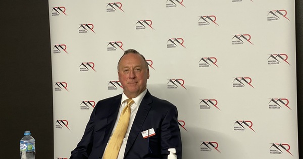 Mineral Resources Chairman Backs Managing Director Amid Tax Allegations