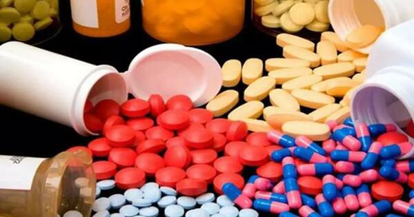 US releases initial list of $2 generic drugs for Medicare recipients