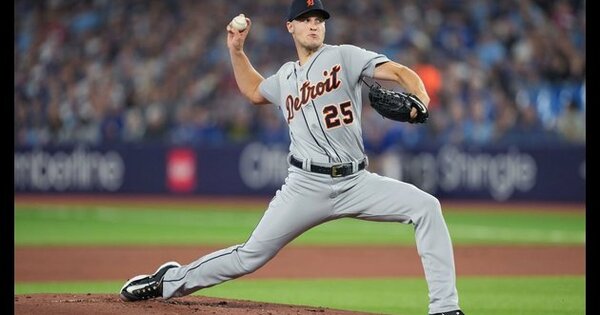 Tigers pitcher Matt Manning breaks bone in foot
