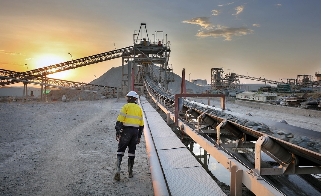 Barrick cites progress as it releases human rights report