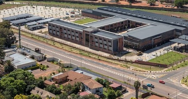 Solidarity's Sol-Tech college opens its doors