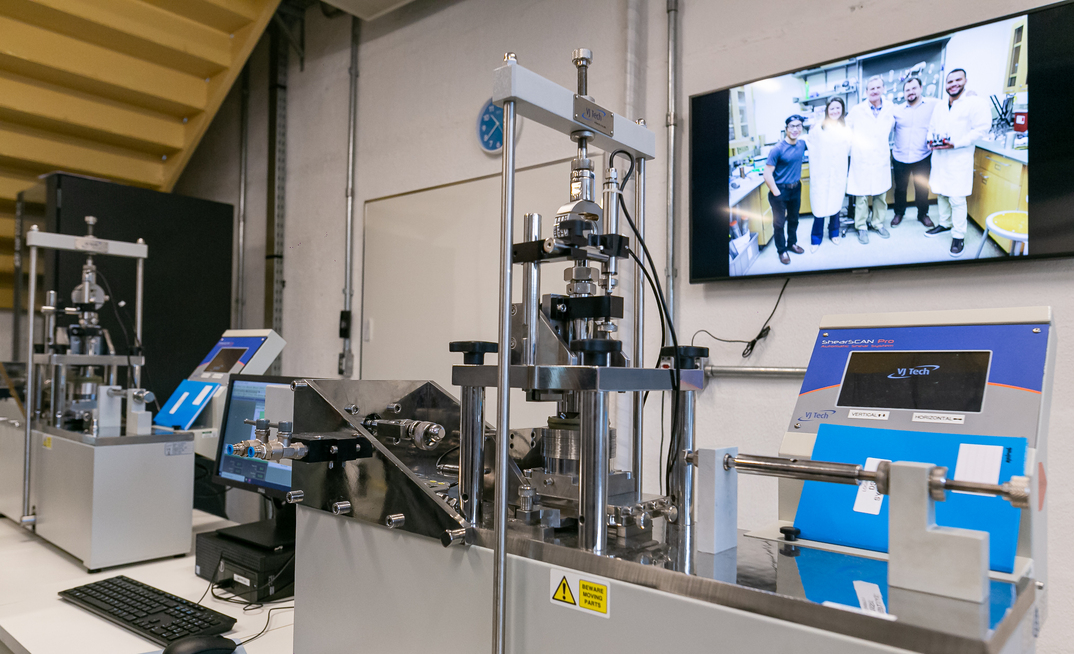 Benthic Brazil hosts technology centre and geotechnical lab grand opening