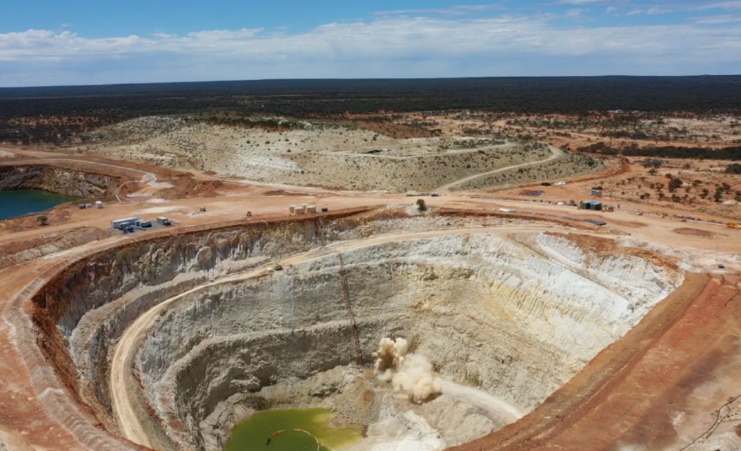 Rox Resources begins underground mining at Youanmi