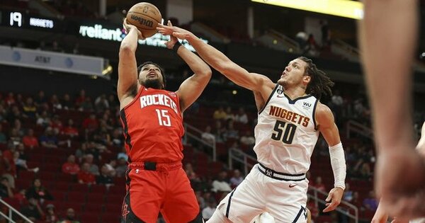 Nikola Jokic notches 100th triple-double as Nuggets pound Rockets