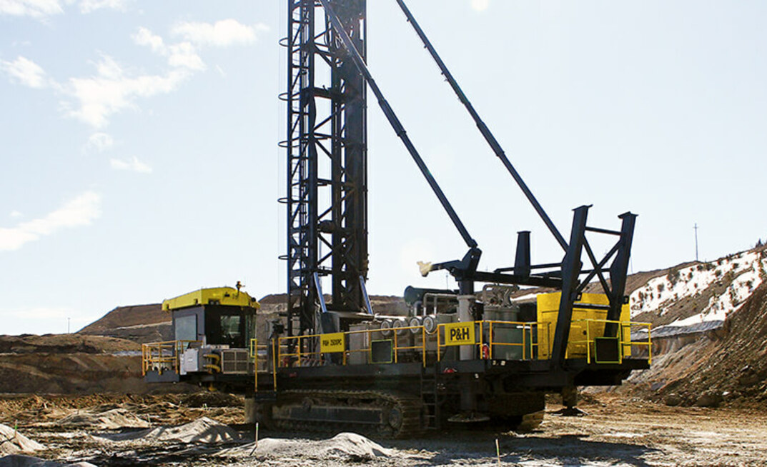 Komatsu rebrands mining product lines