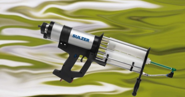 Sulzer spray dispenser helps coat mining equipment